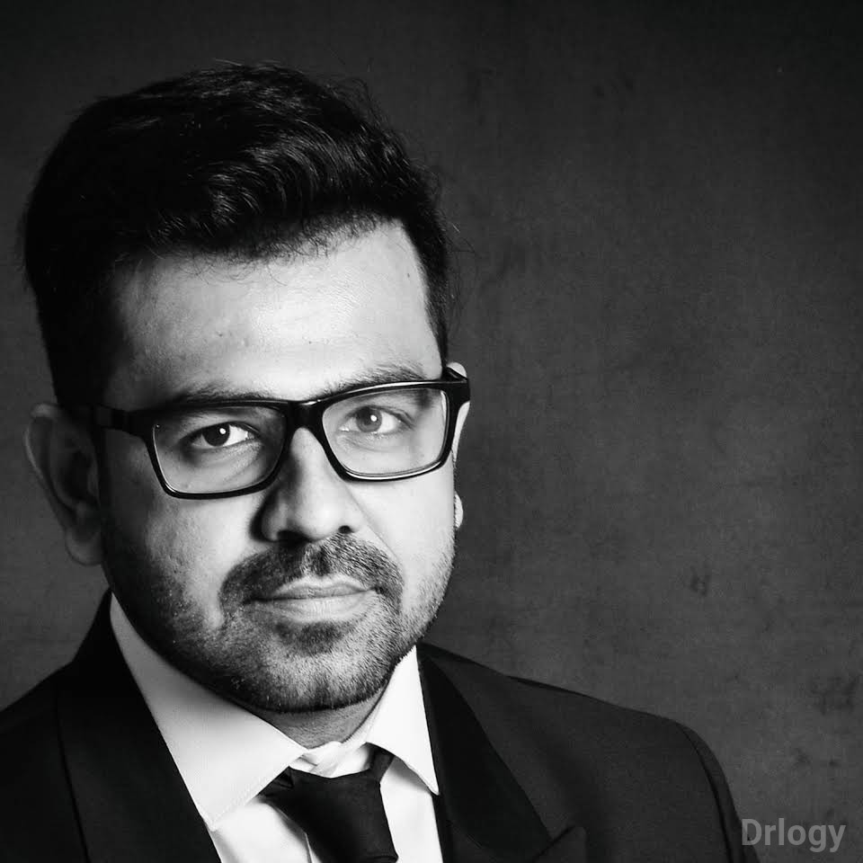 Dr. Pranav Thakkar in Mumbai