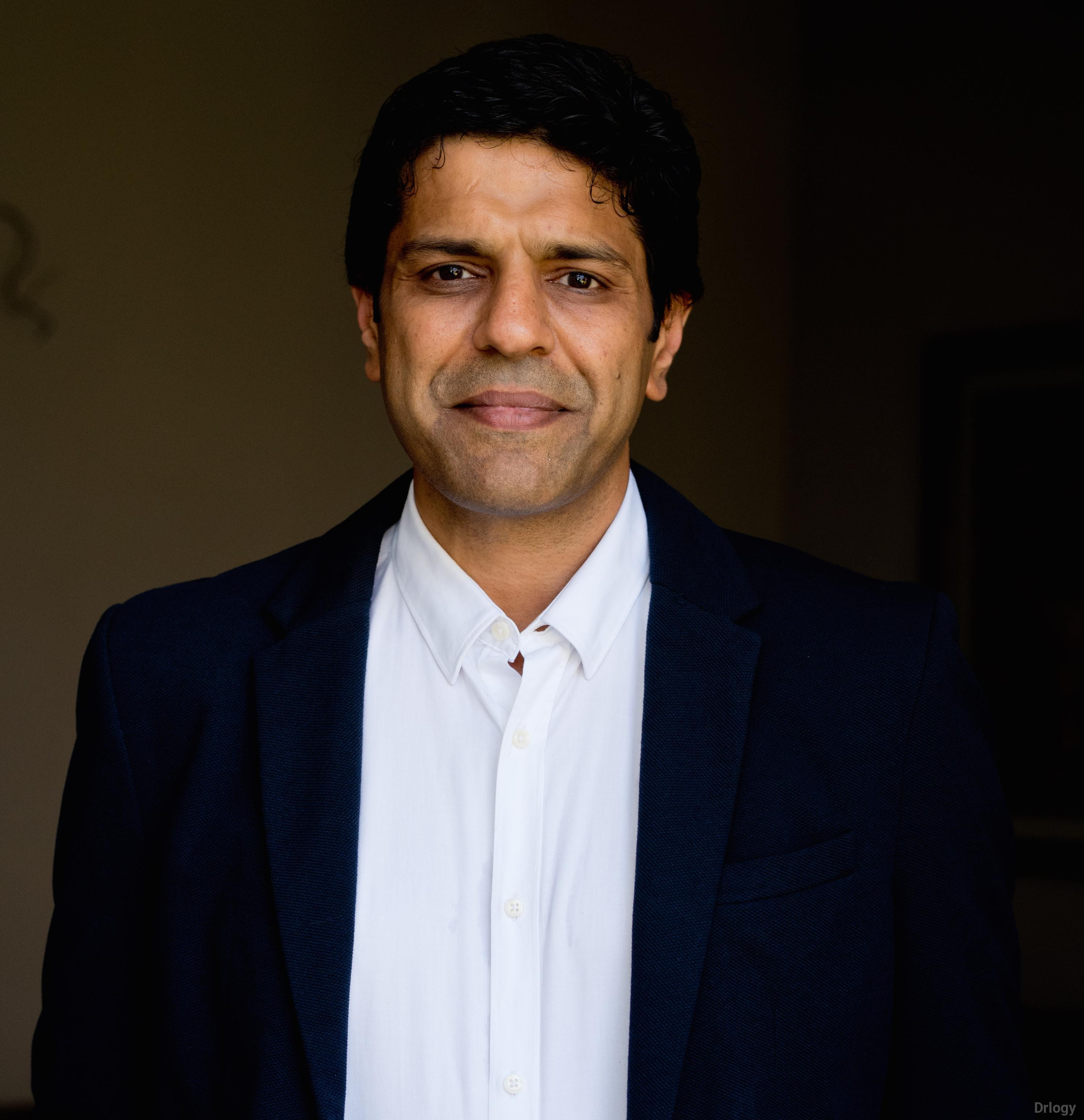 Dr. Roshan Jain in Bangalore