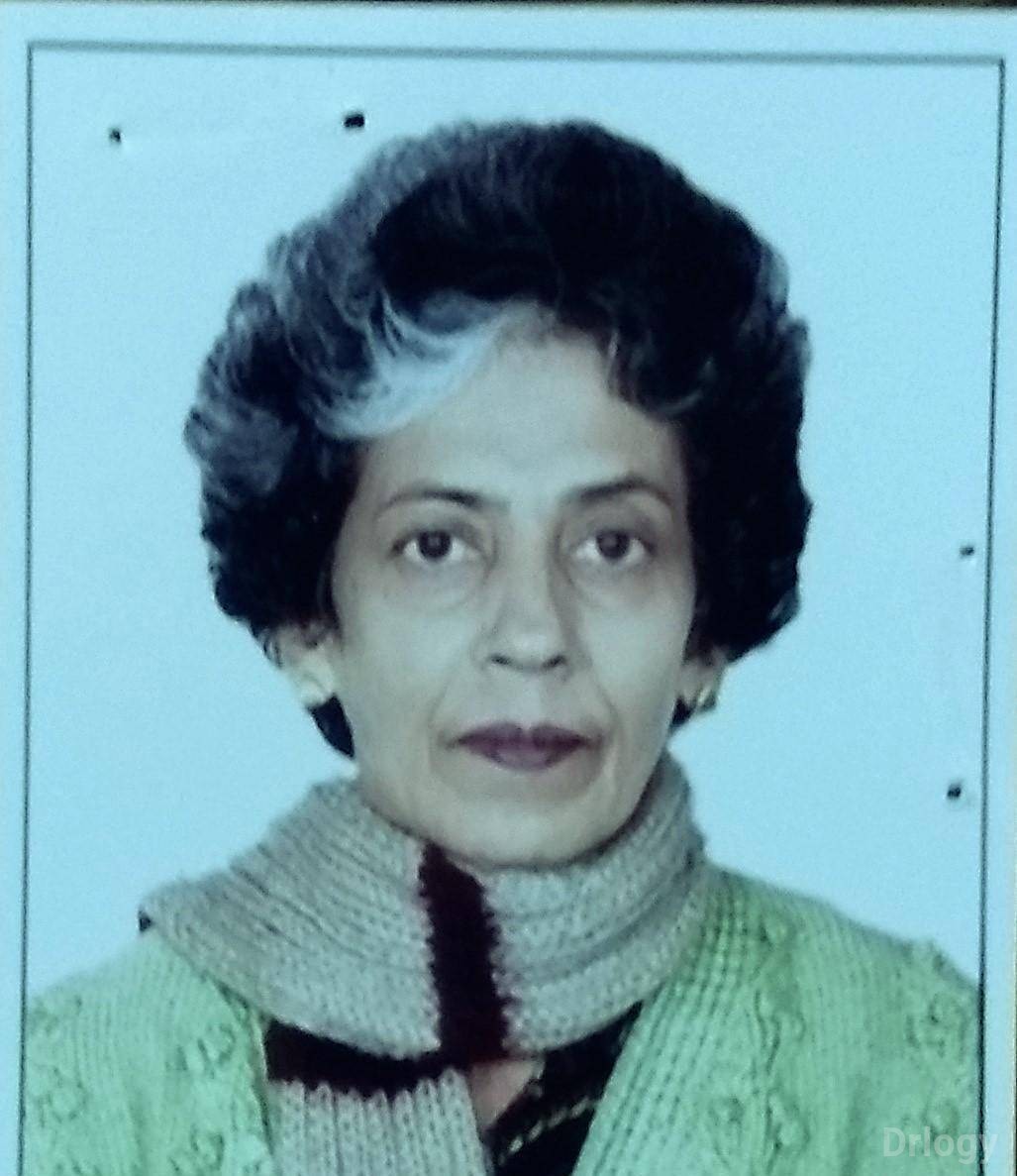 Dr. Shamla Mehta in New Delhi